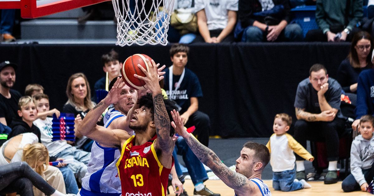 Izan Almansa toma las medidas a la NBL y sube puestos en el Draft NBA